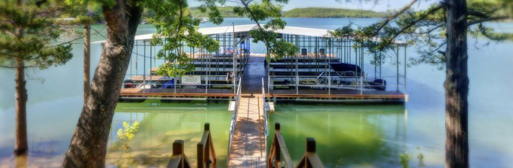 Waterfront Beaver Lake Resort with Boat Slips!